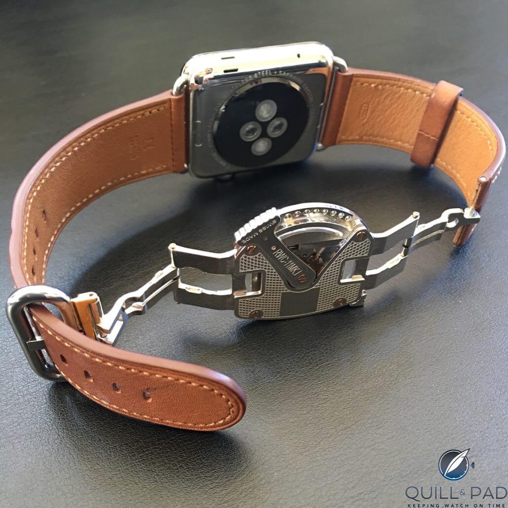 Extravagant Mechanical Luxury: Roland Iten RWC11 Symmetrically ...