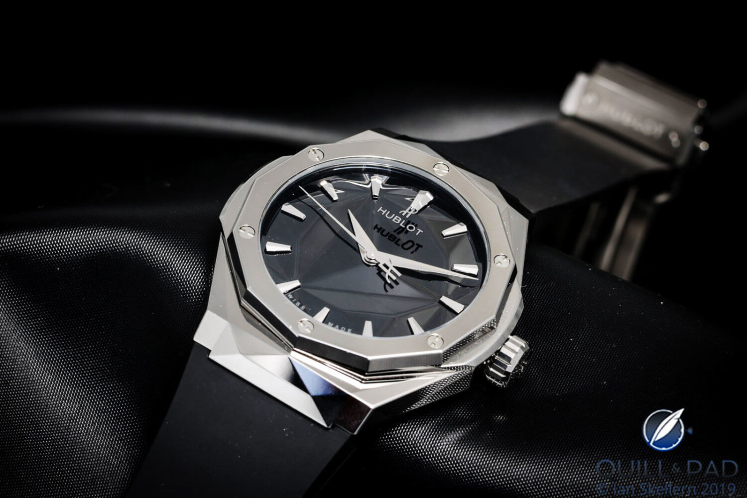 Back in Black: 3 Watches with Black Dials from Patek Philippe, Hublot ...