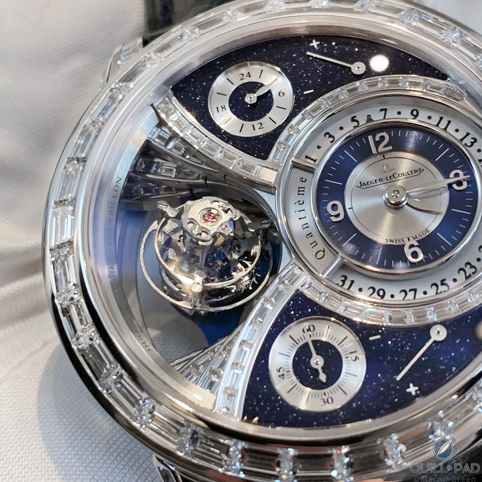 Jaeger-LeCoultre Duomètre Sphérotourbillon Blue: Synergy In Design With ...