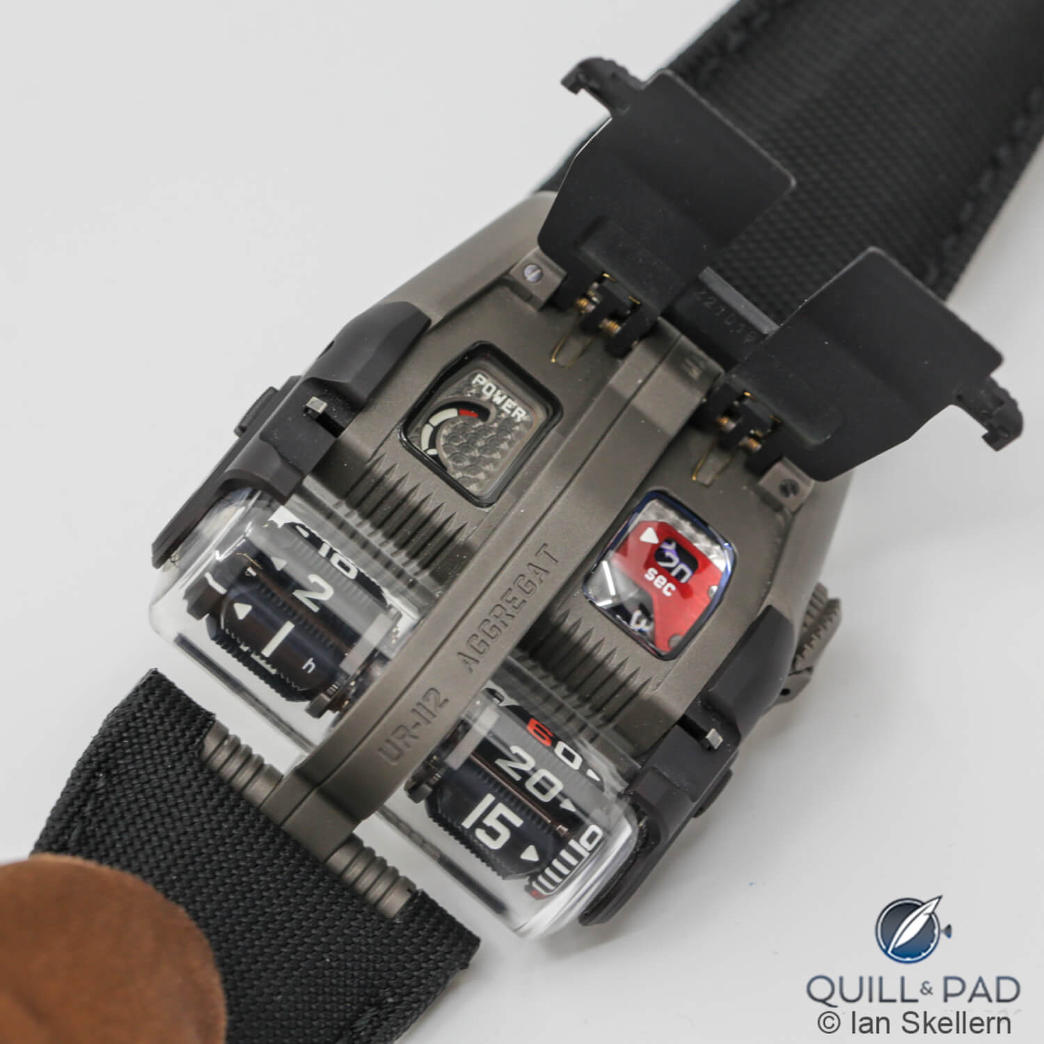 Urwerk UR-112 Aggregat: Mechanical Compilation to the Extreme (Plus ...