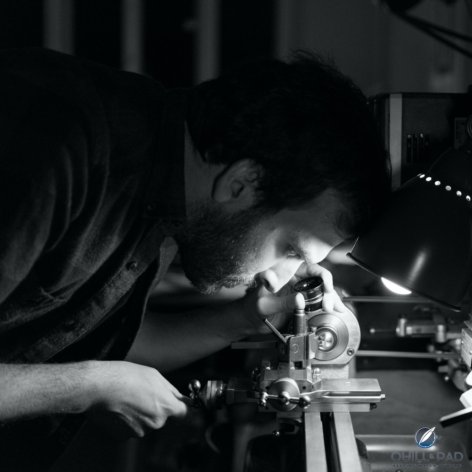 Raul Pagès Régulateur à Détente RP1: Innovating Tradition - Quill & Pad