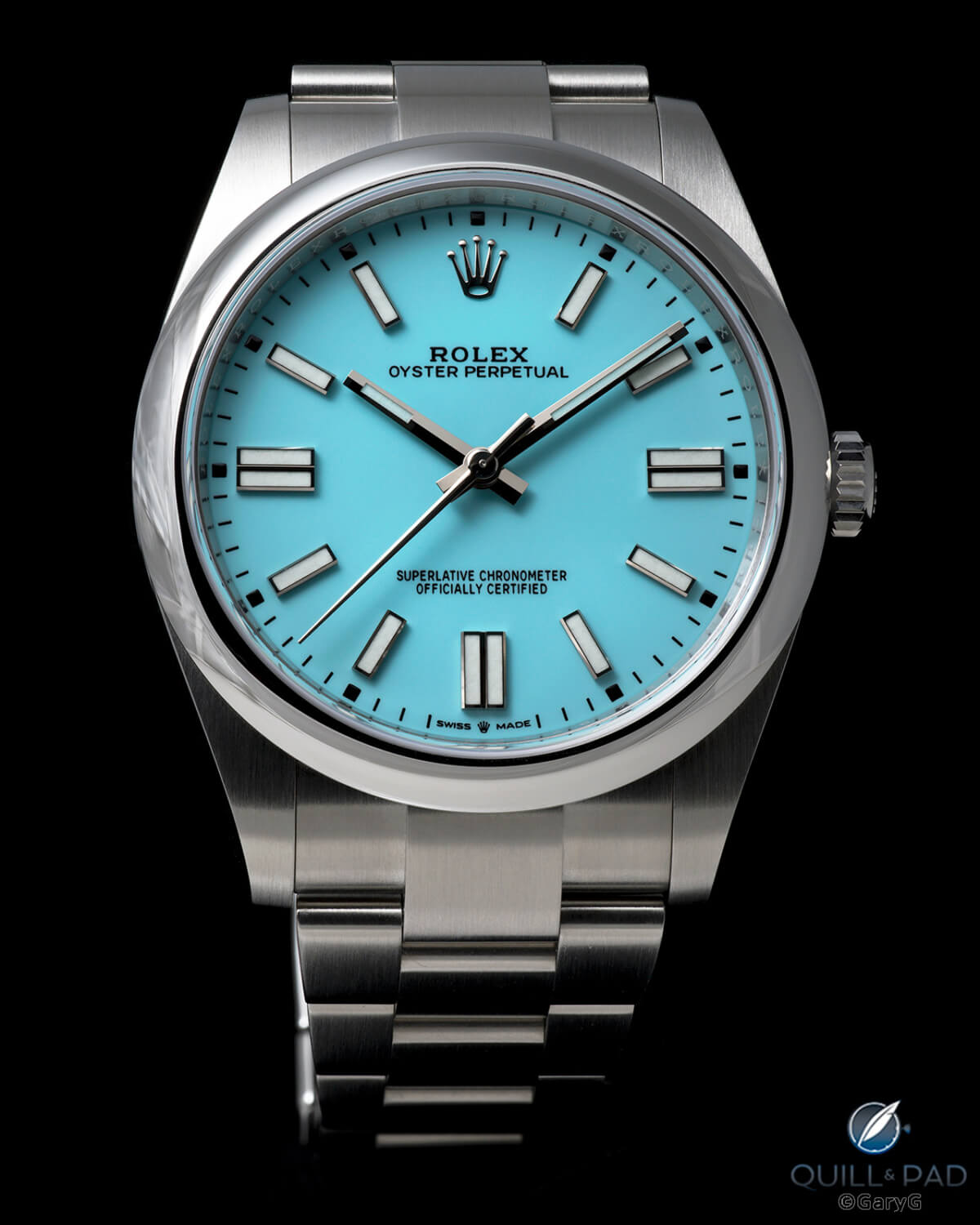 5 Reasons Why You Should Consider Owning a Colorful Watch - Quill & Pad