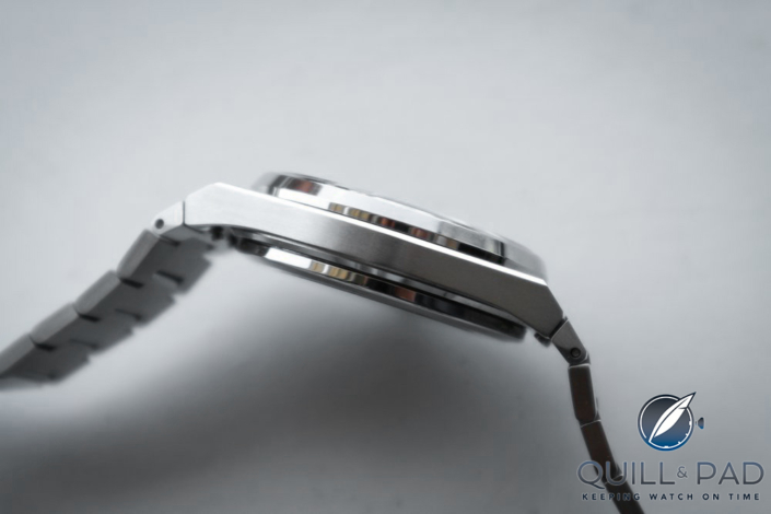 Tissot PRX Powermatic 80 Review: THE Near-Perfect Swiss Watch and it’s ...