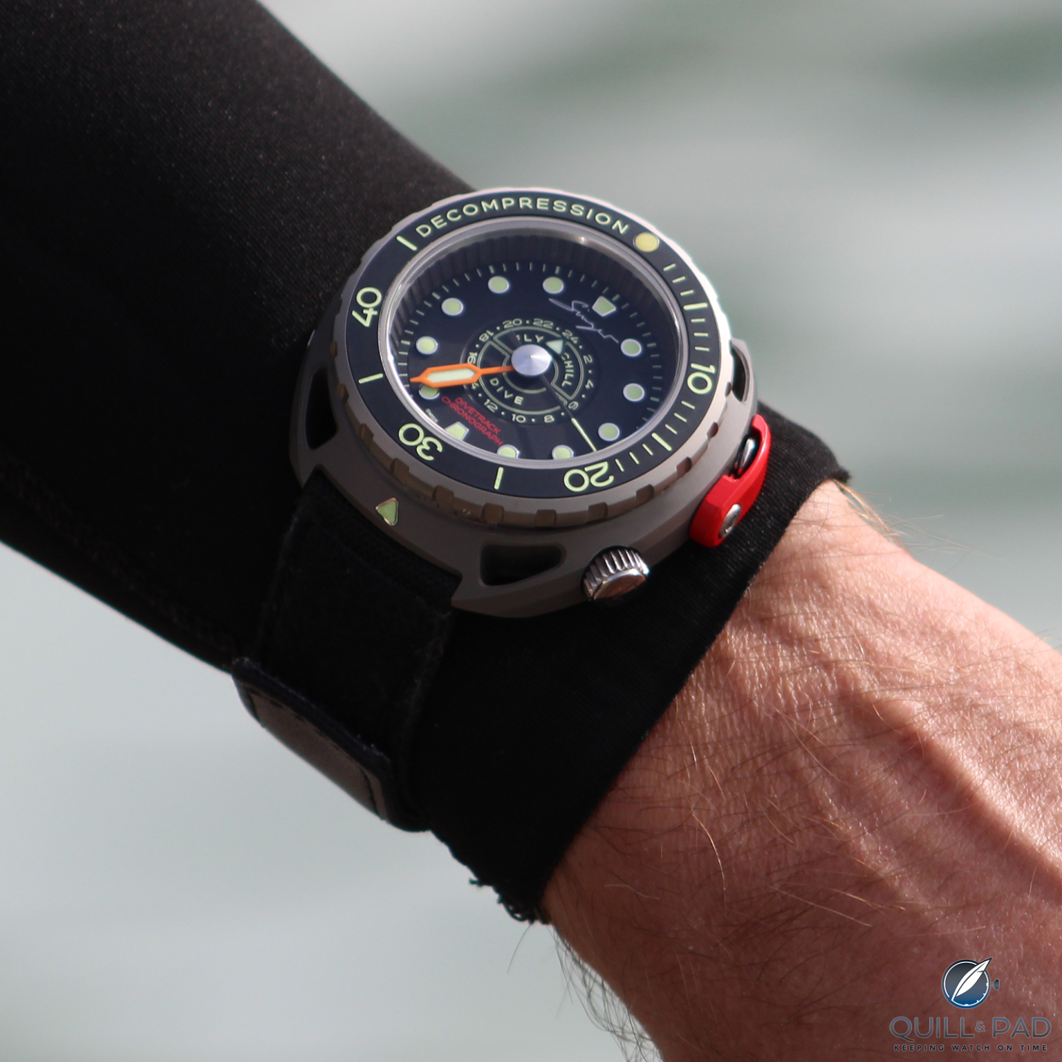 Singer Reimagined Divetrack: The World’s Best Mechanical Divers’ Watch ...