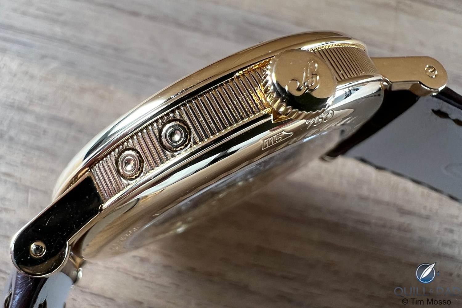 Breguet Classique Quantième Perpétuel Ref. 5327BR/1E/9V6 Reviewed by ...